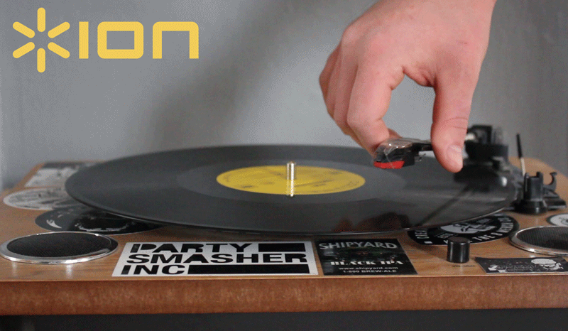 Ion Turntable Cinemagraph - Chaowen Liang